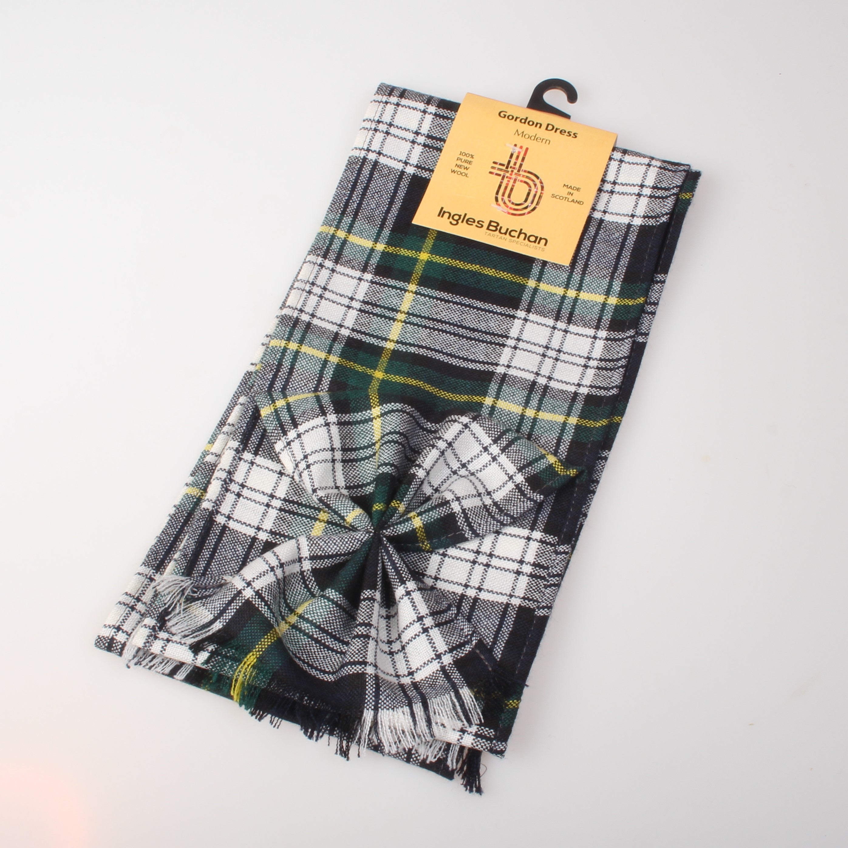Add Scottish Flair with Gordon Dress Mini Sash